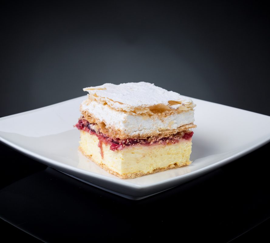 Ledena kocka | Mašnica | Torte i kolači